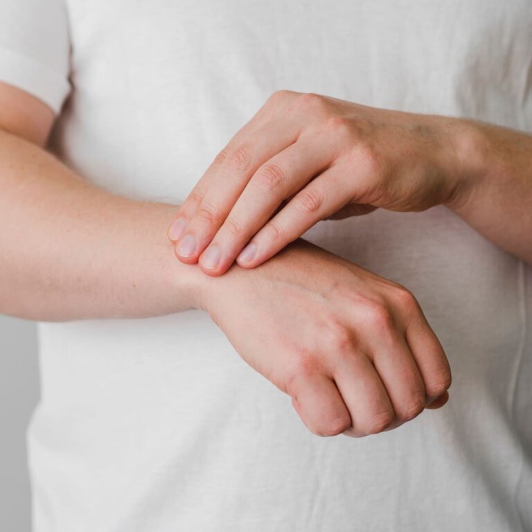 8 Spiritual Meanings of Burning Hands and Skin