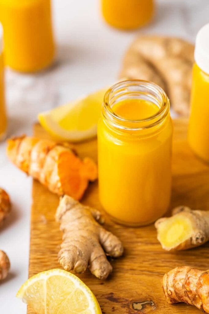 16 Ginger Lemon Turmeric Shot Recipes for Daily Wellness - AskMormonGirl